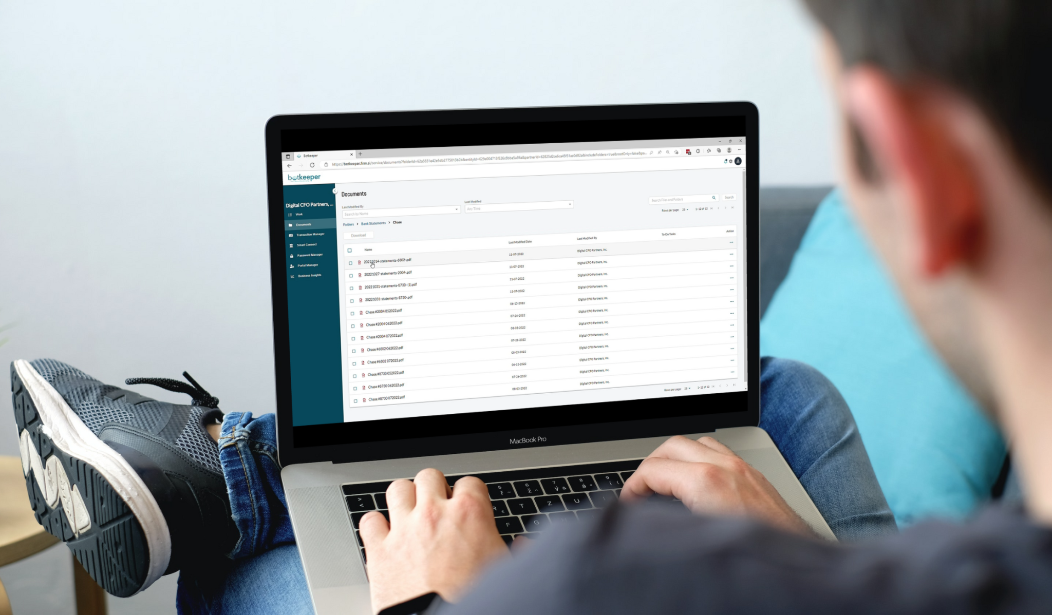 Secure Document Vault – Digital Financial Officers